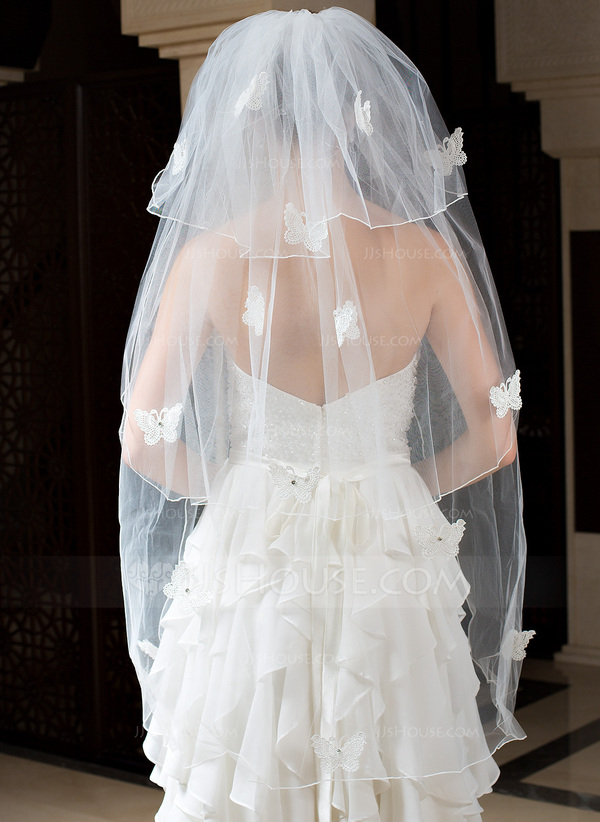 Three-tier Fingertip Bridal Veils With Pencil Edge (006035788) - JJ's House
